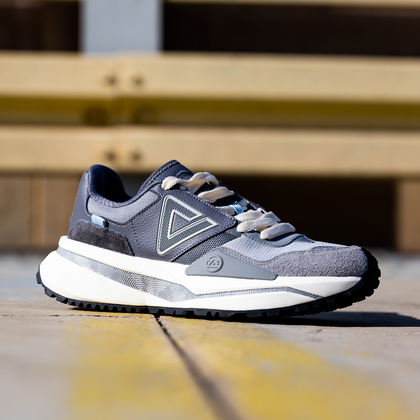 Footzone Algérie - Chaussures et vêtements pour hommes, femmes et ...